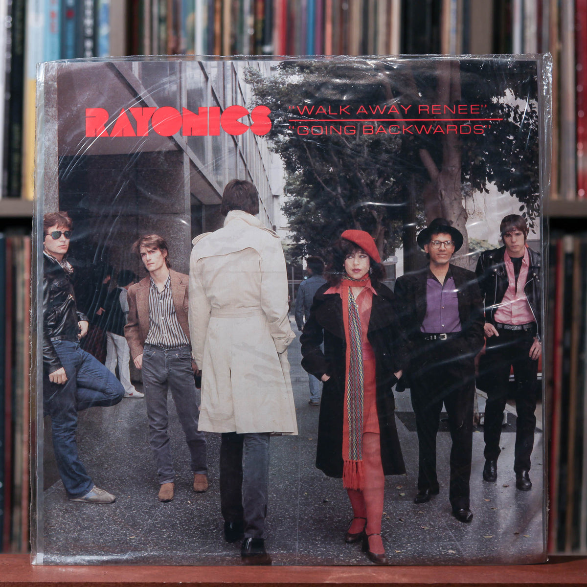 Rayonics - Walk Away Renee / Going Backwards - SHAPED DISC 1982 Ready
