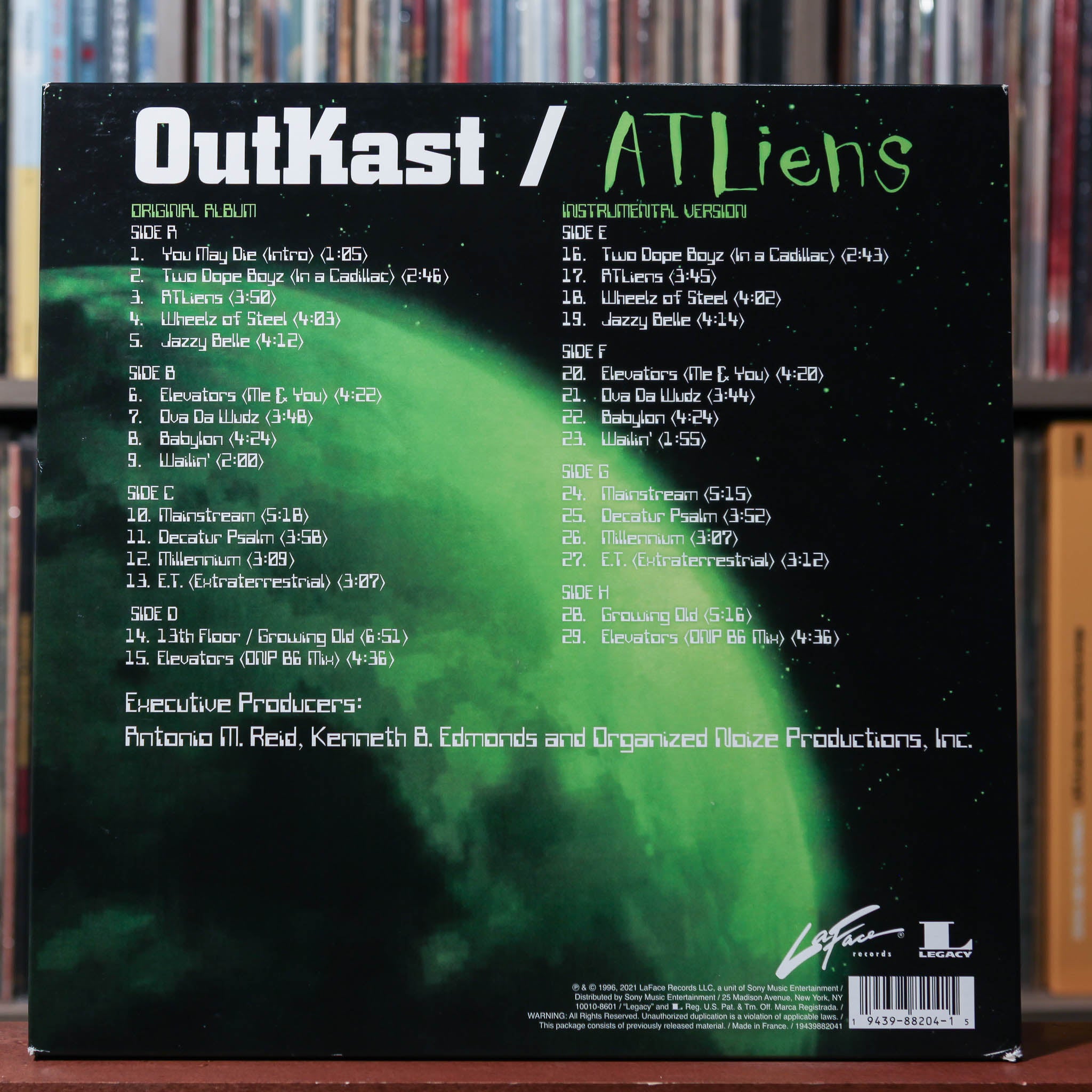 outkast atliens cd art